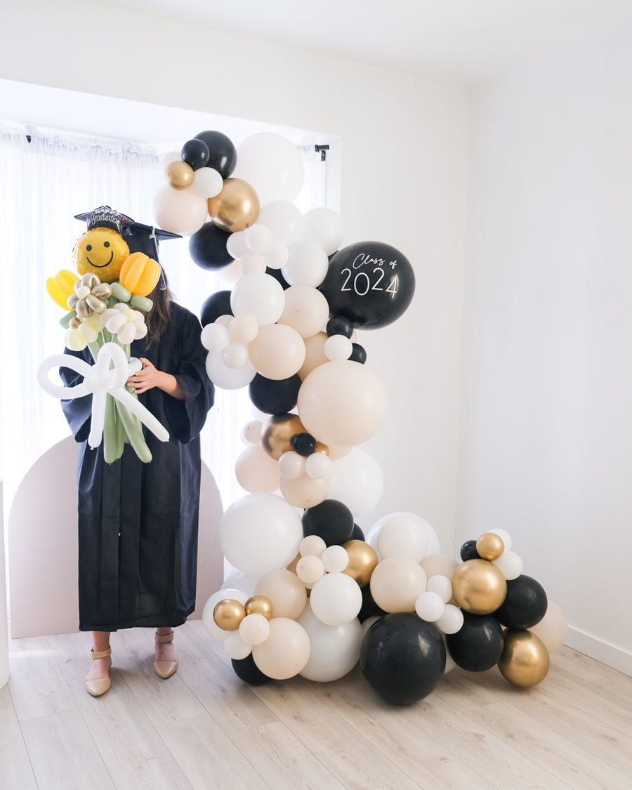 Graduation Balloon Garland Stand – Oh Shiny!