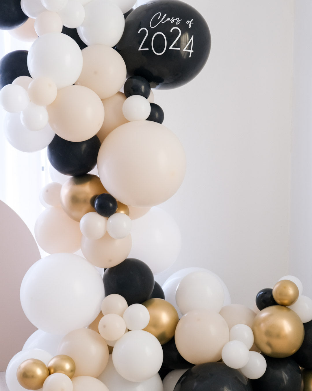 Graduation Balloon Garland Stand – Oh Shiny!