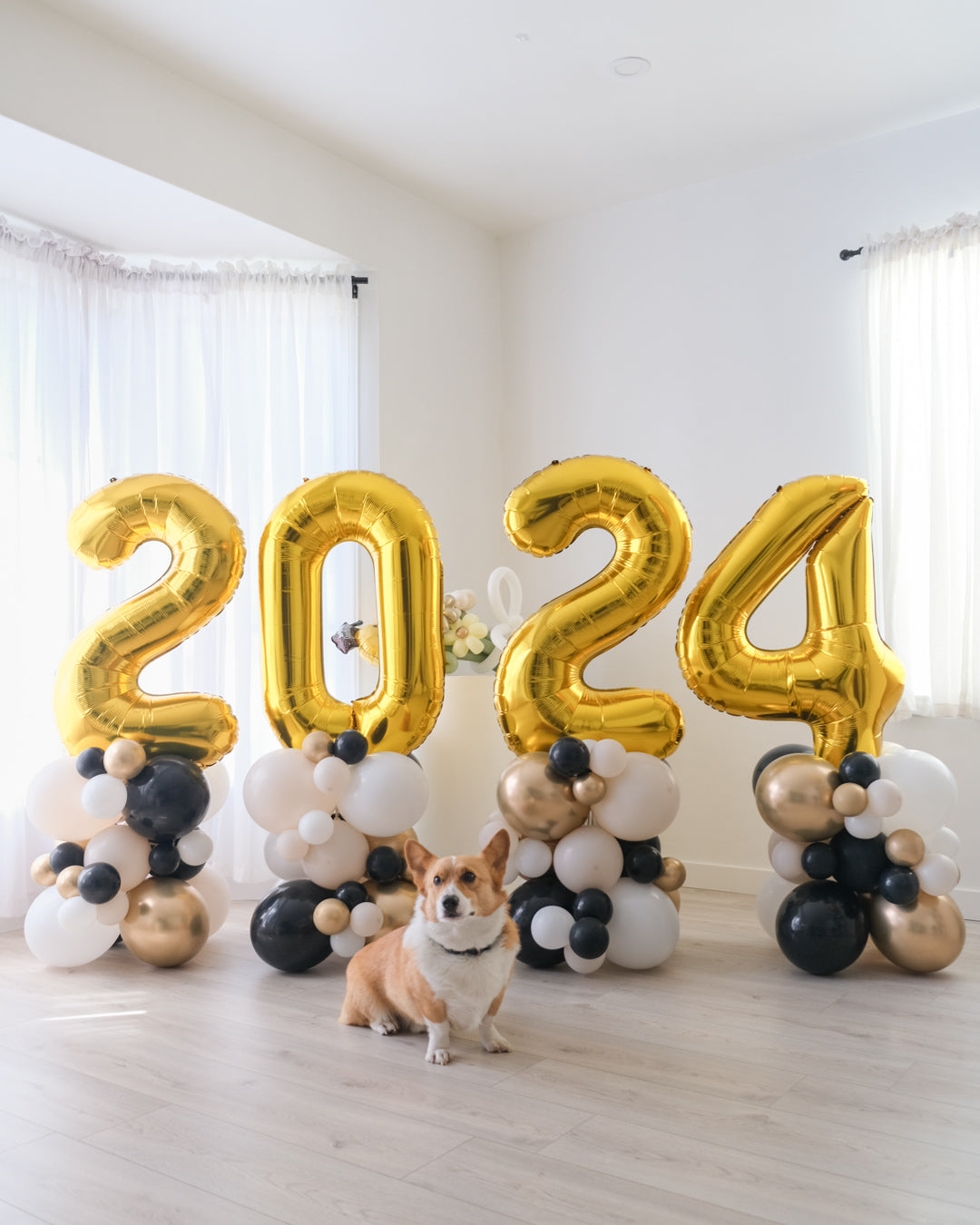 Graduation 2024 Balloon Stacks – Oh Shiny!