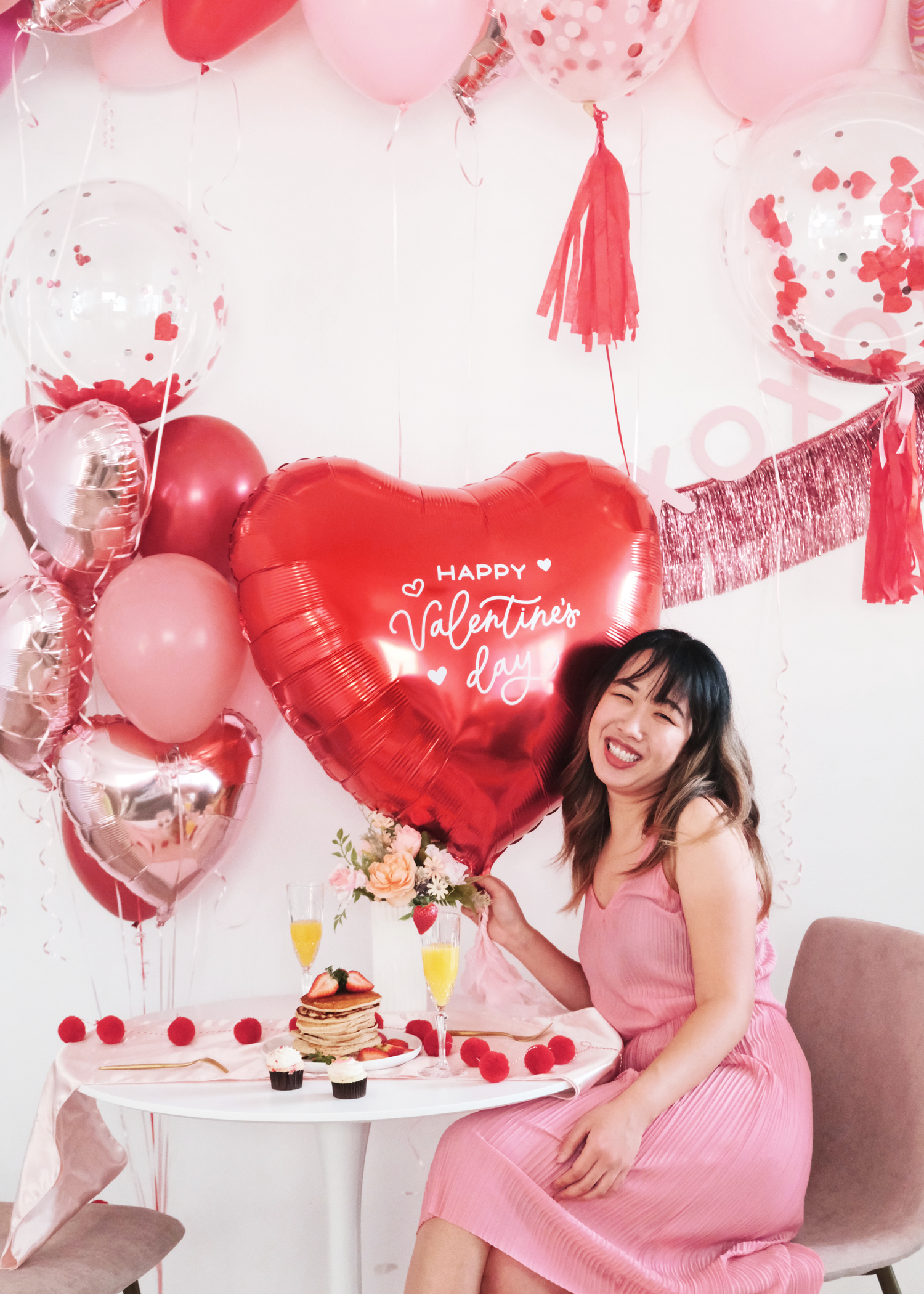 Flutter | Valentine's Day Tassel Balloon – Oh Shiny!
